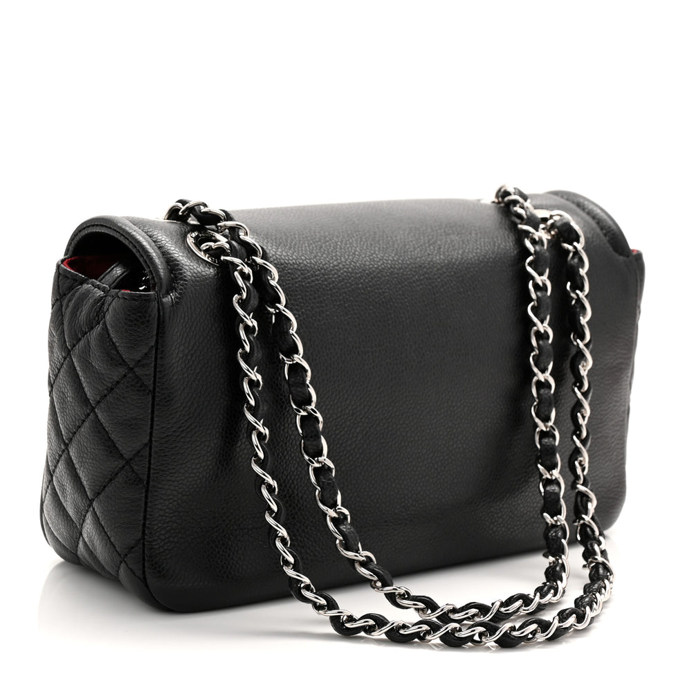 Chanel Caviar Medium Timeless CC Flap Black 1783289 – FASHIONPHILE