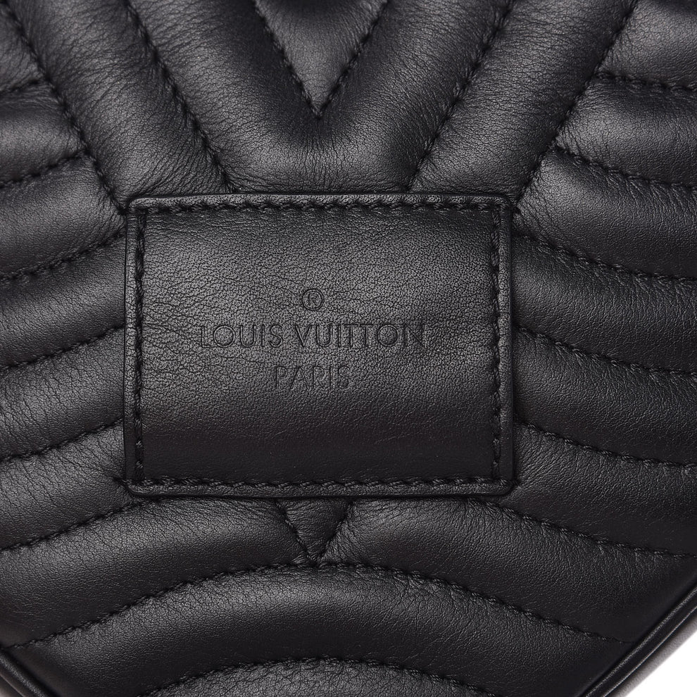Louis Vuitton Calfskin New Wave Heart Bag Black 528940 – FASHIONPHILE