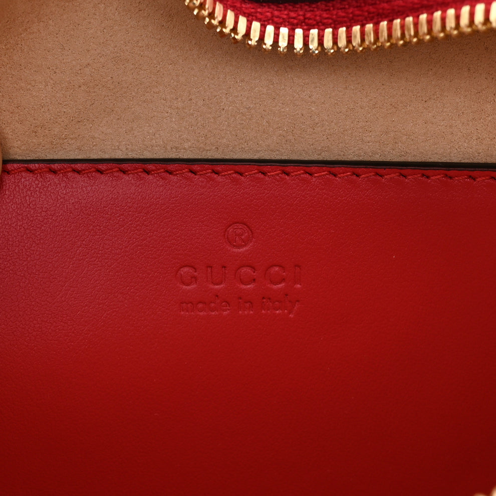 Gucci Calfskin Matelasse Diagonal Mini Interlocking G Heart Shoulder ...