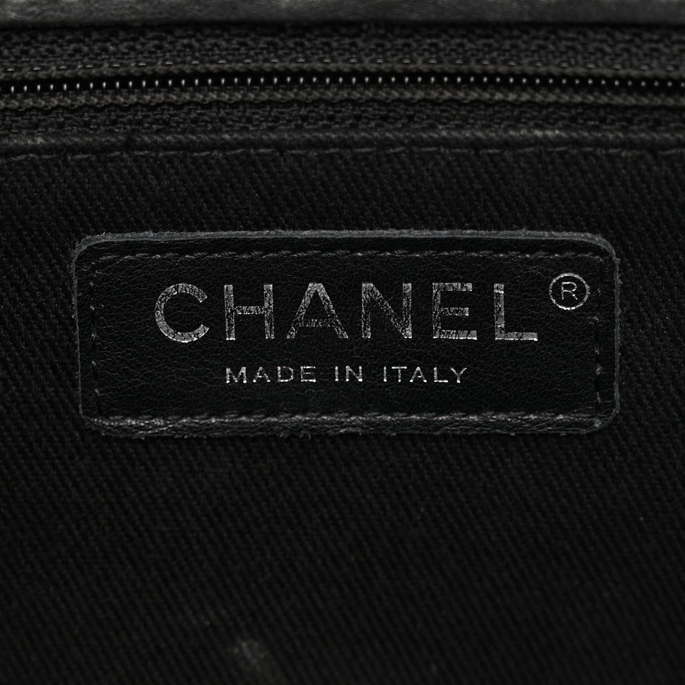 Chanel Calfskin Quilted Large Hamptons Flap Black 1901544 – FASHIONPHILE