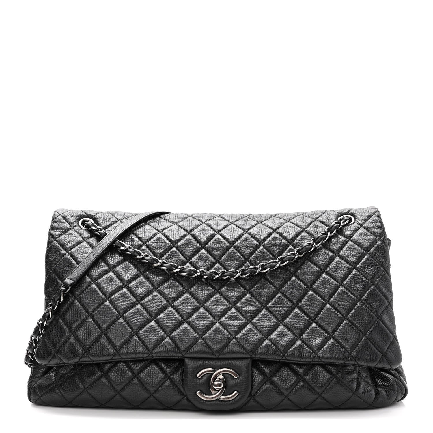 Chanel Calfskin Quilted XXL Travel Flap Bag Black 1147888 – FASHIONPHILE