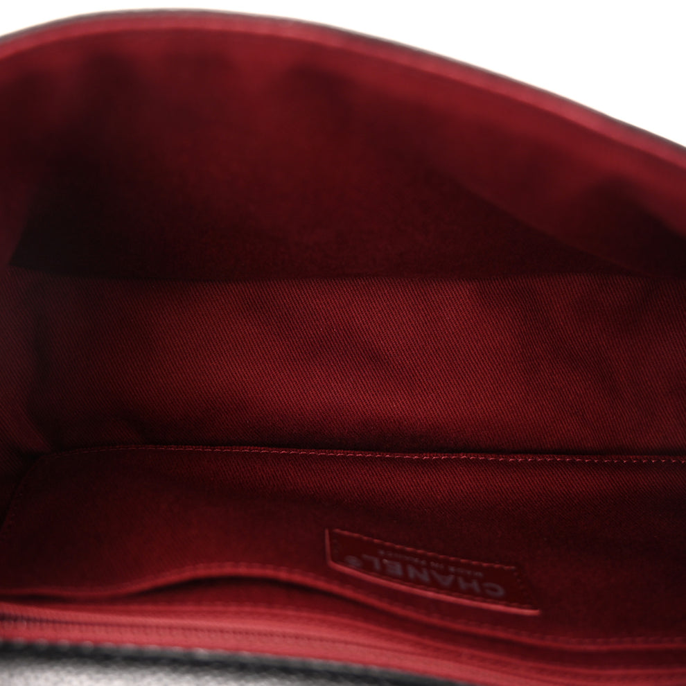 Chanel Caviar Medium Timeless CC Flap Black 1783289 – FASHIONPHILE