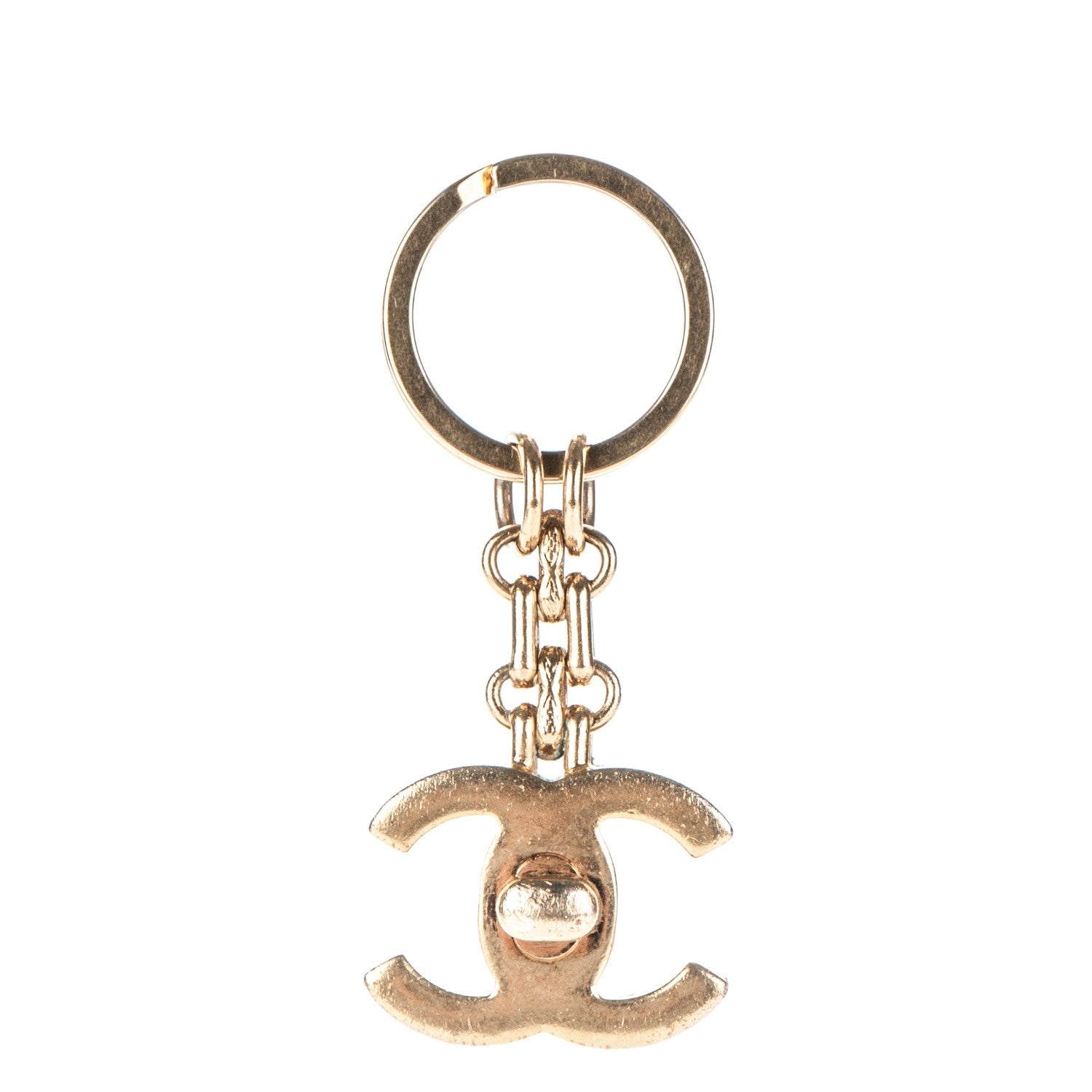 Chanel CC Turnlock Key Chain Gold 178480 – FASHIONPHILE