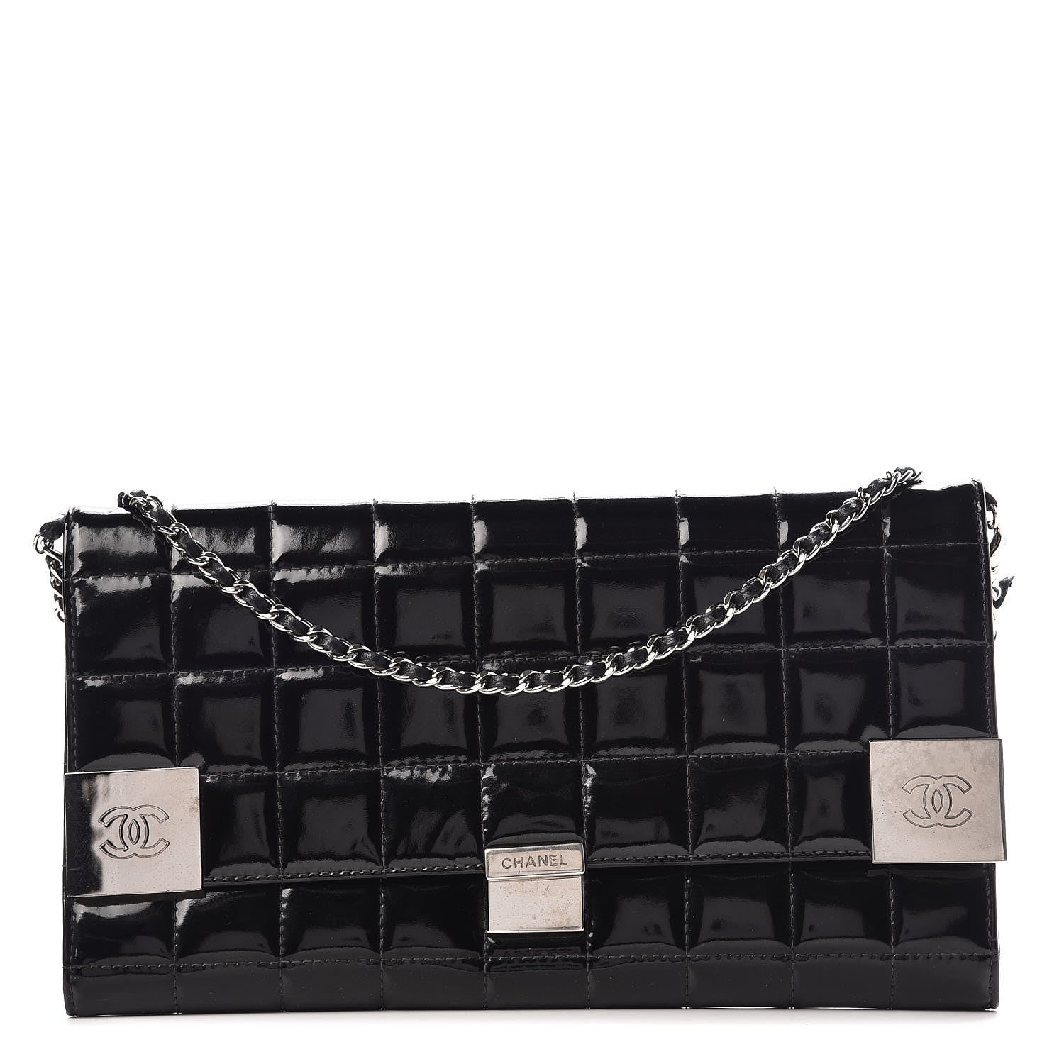 Chanel Patent Chocolate Bar Chain Clutch Black 353841 – FASHIONPHILE