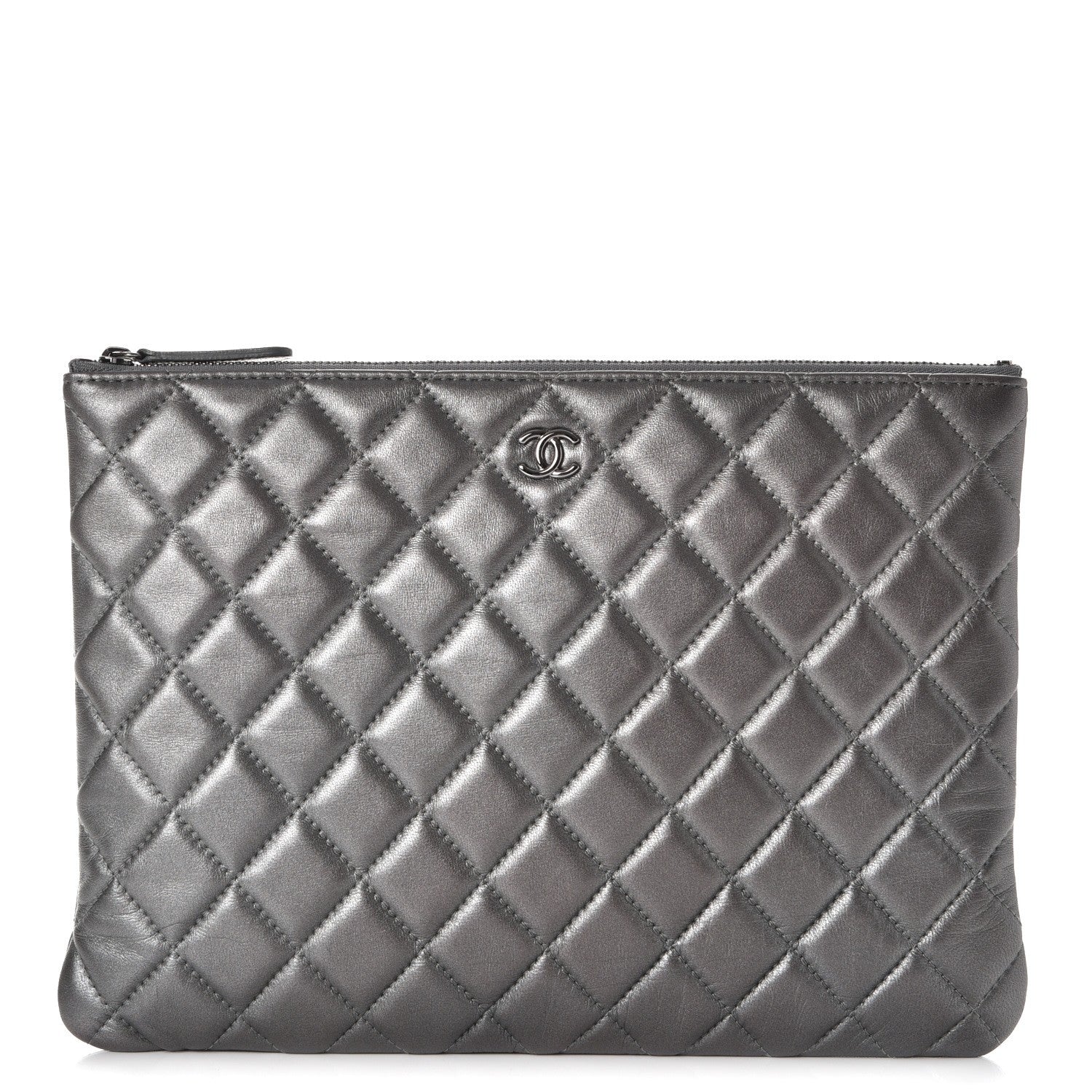 Chanel Metallic Lambskin Quilted Medium Cosmetic Case Silver 237278 ...