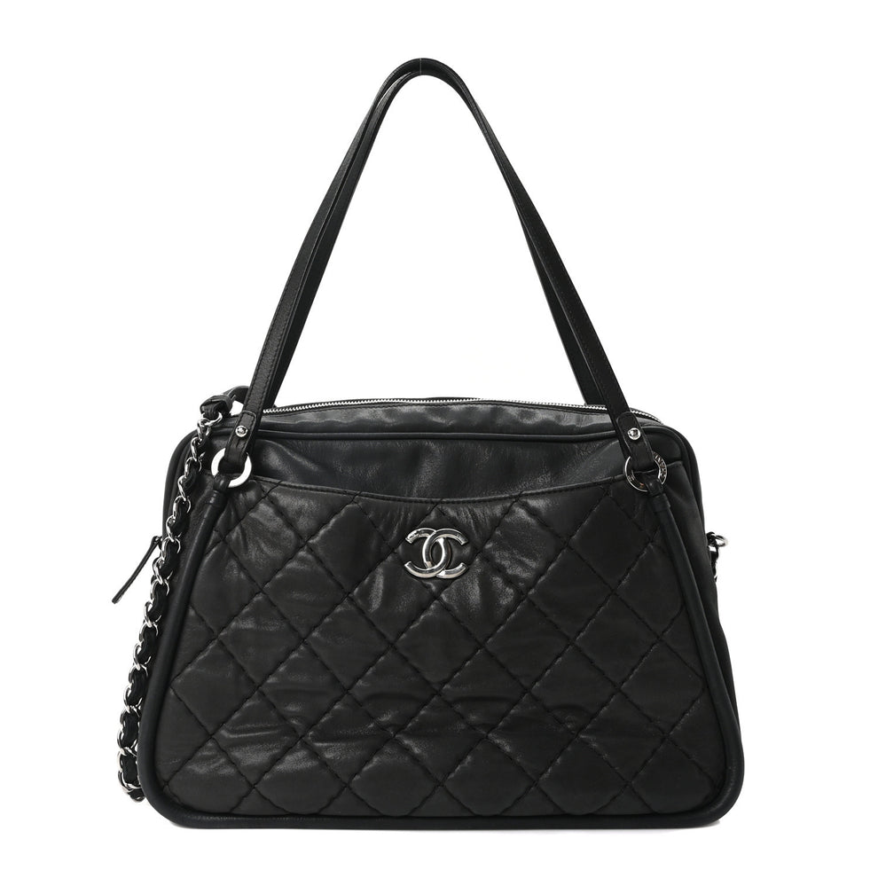 Chanel Iridescent Calfskin Quilted Relax CC Camera Case Black 1790821 ...