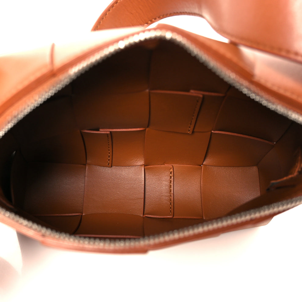 Bottega Veneta Lambskin Maxi Intrecciato Cassette Camera Bag Caramel ...