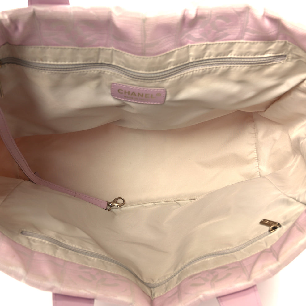 Chanel Nylon Medium Travel Tote Pink 1793362 – FASHIONPHILE