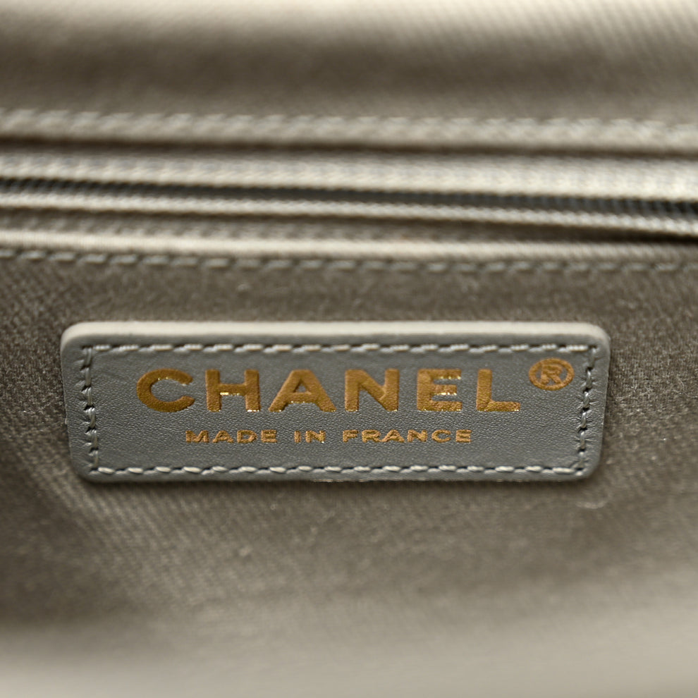 Chanel Caviar Quilted Medium Business Affinity Flap Grey 1795484 ...