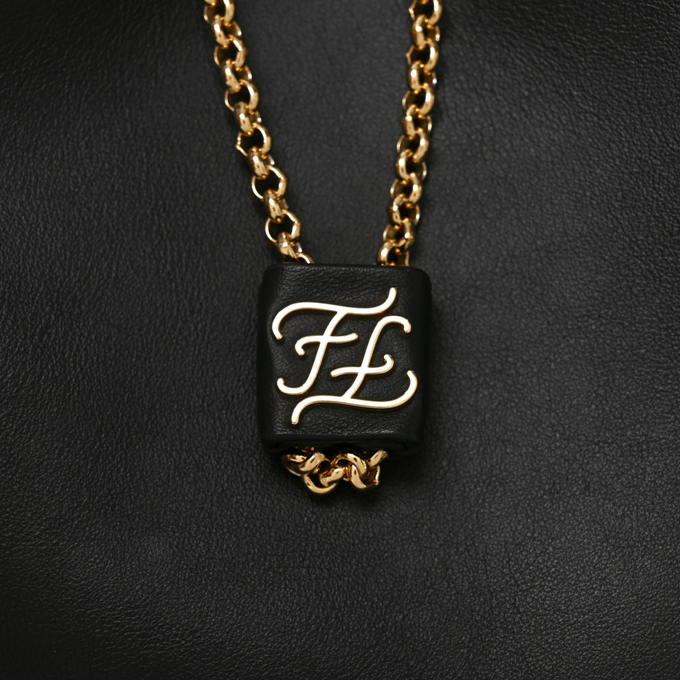 Fendi Vitello Grace King Karligraphy Chain Bucket Bag Black Bisquit ...