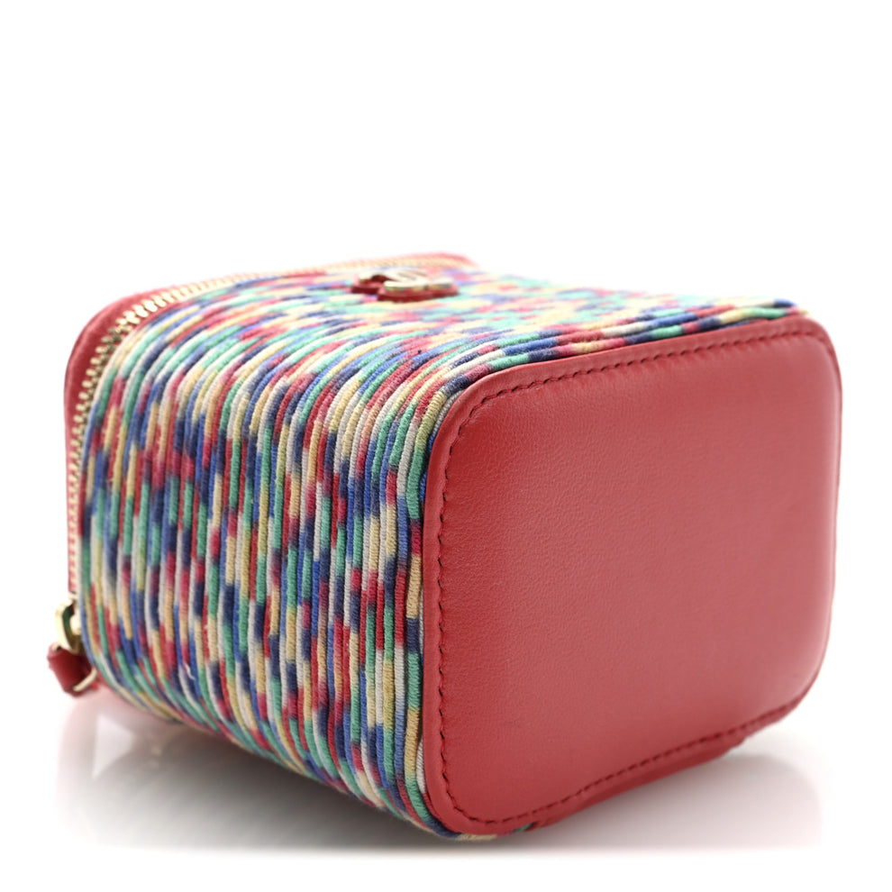 Chanel Embroidered Thread Mini Vanity With Chain Multicolor 1769564 ...