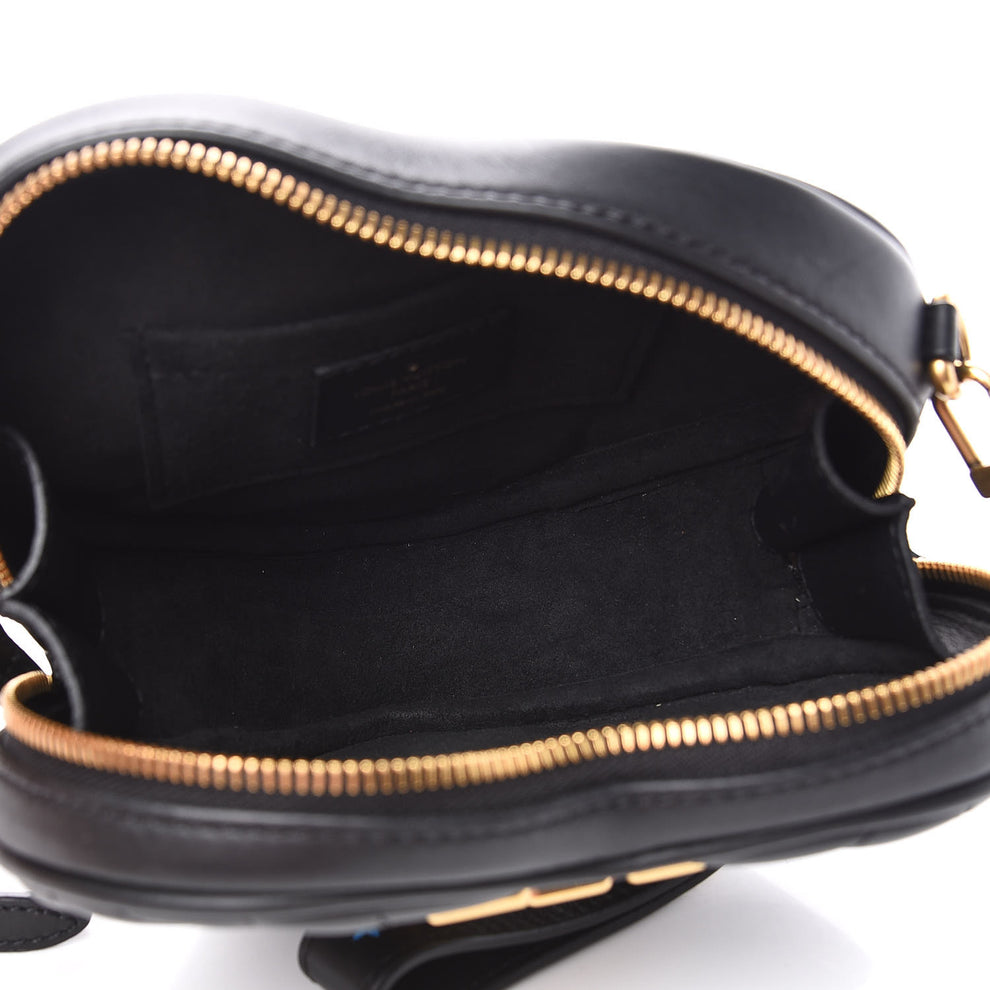 Louis Vuitton Calfskin New Wave Heart Bag Black 528940 – FASHIONPHILE