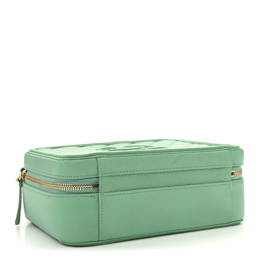 Chanel Caviar Quilted Medium CC Filigree Vanity Case Green 1800771 ...