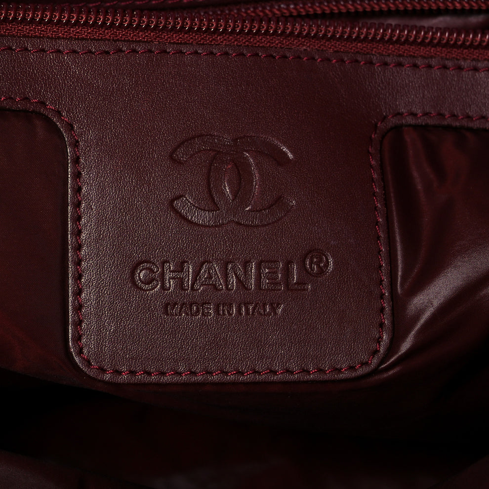 Chanel Nylon Coco Cocoon Messenger Bag Black 1795212 – FASHIONPHILE