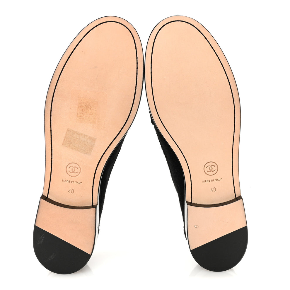 Chanel Tweed Medallion Loafers 40 Black 1779302 – FASHIONPHILE