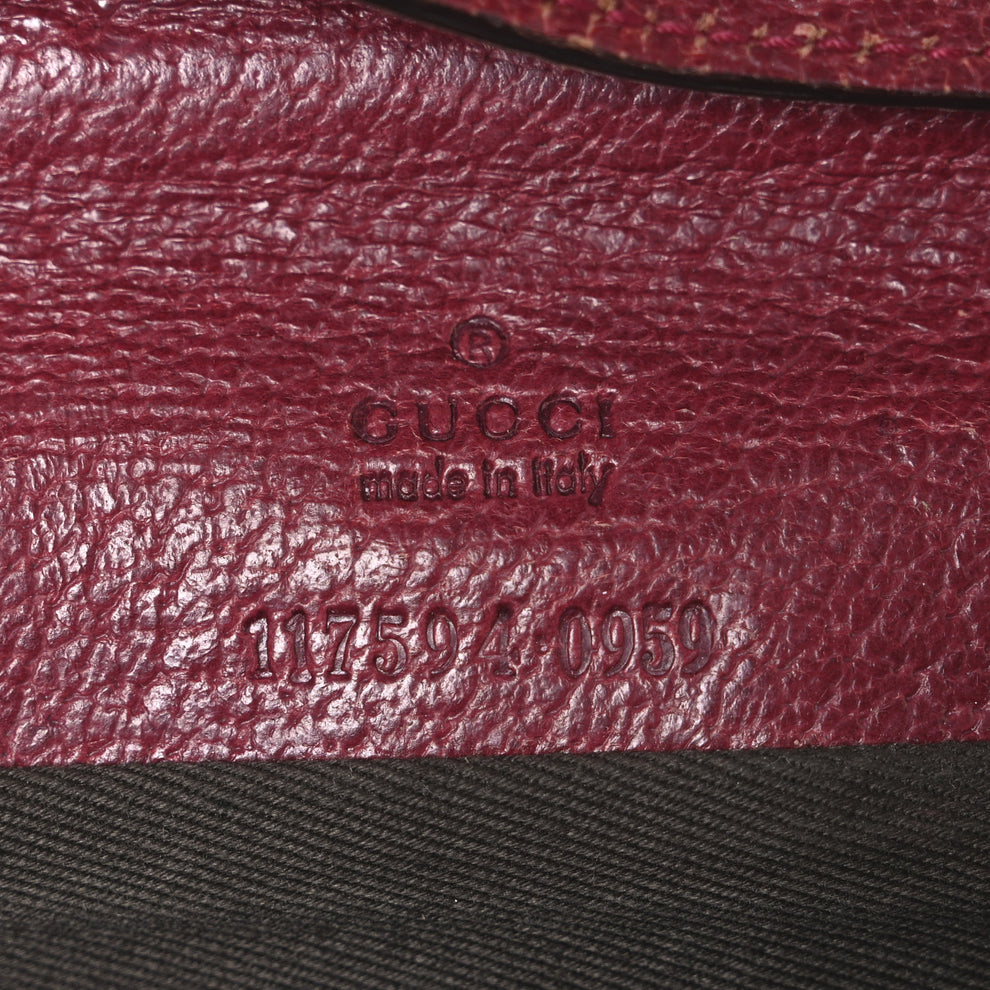 Gucci Monogram Bamboo Bar Clutch Red 1796505 – FASHIONPHILE