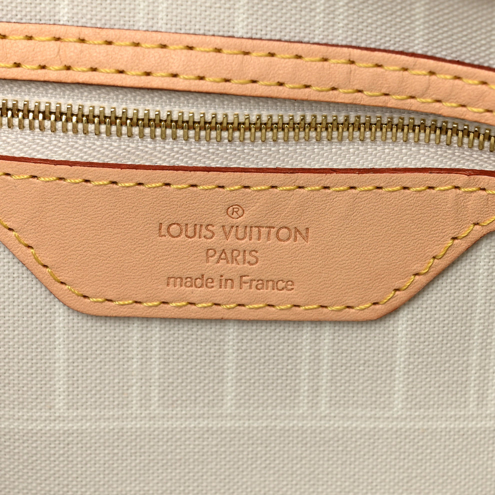 Louis Vuitton Monogram Giant By The Pool Keepall Bandouliere 45 Brume ...