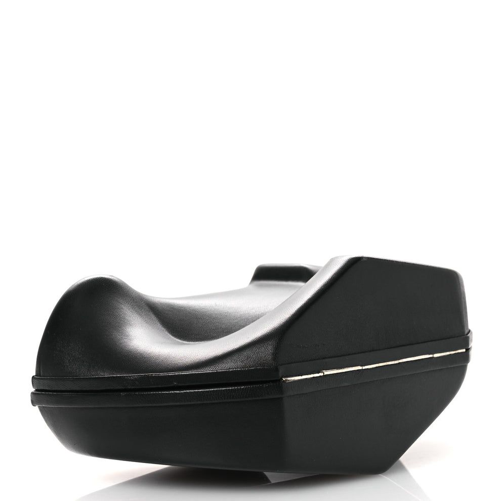 Givenchy Calfskin G Chain Clutch Black 1766329 – FASHIONPHILE