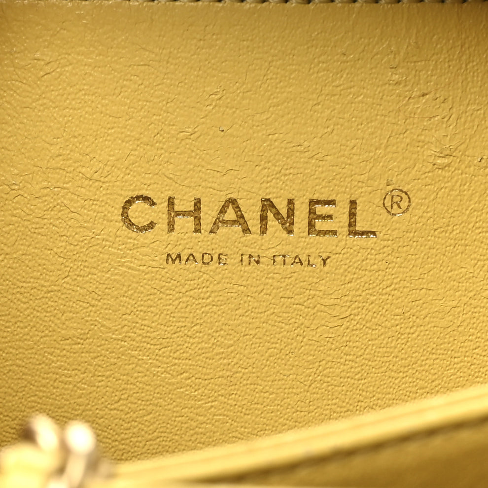 Chanel Caviar Quilted Small CC Filigree Vanity Case Yellow 1795684 ...