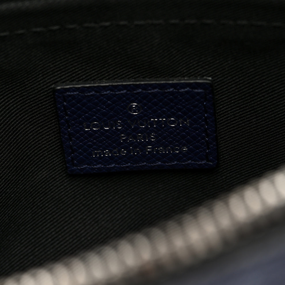 Louis Vuitton Taigarama Outdoor Messenger Cobalt 1794051 – FASHIONPHILE