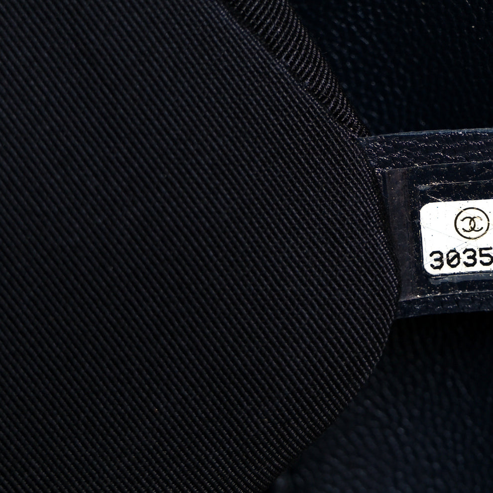 Chanel Goatskin Quilted Large Chanel 19 Flap Navy Blue 1783324 ...