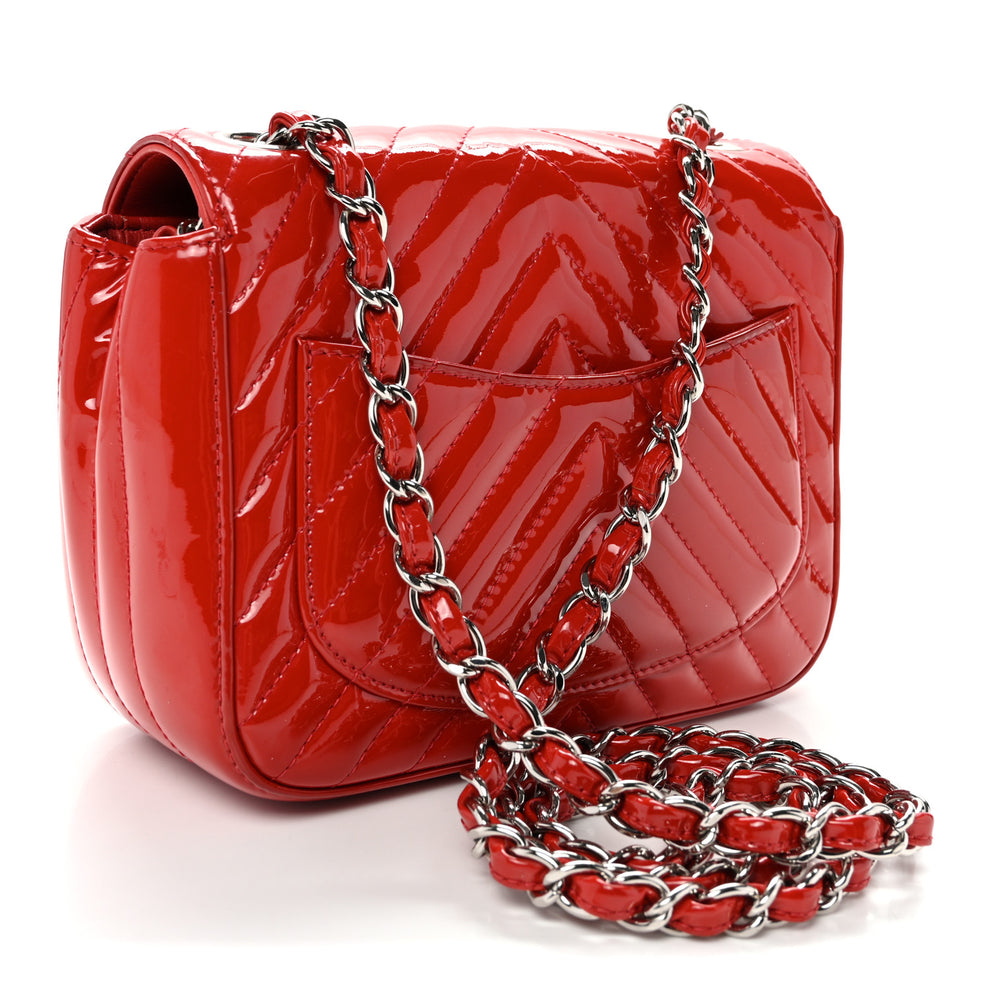 Chanel Patent Chevron Quilted Mini Square Flap Red 1888609 – FASHIONPHILE