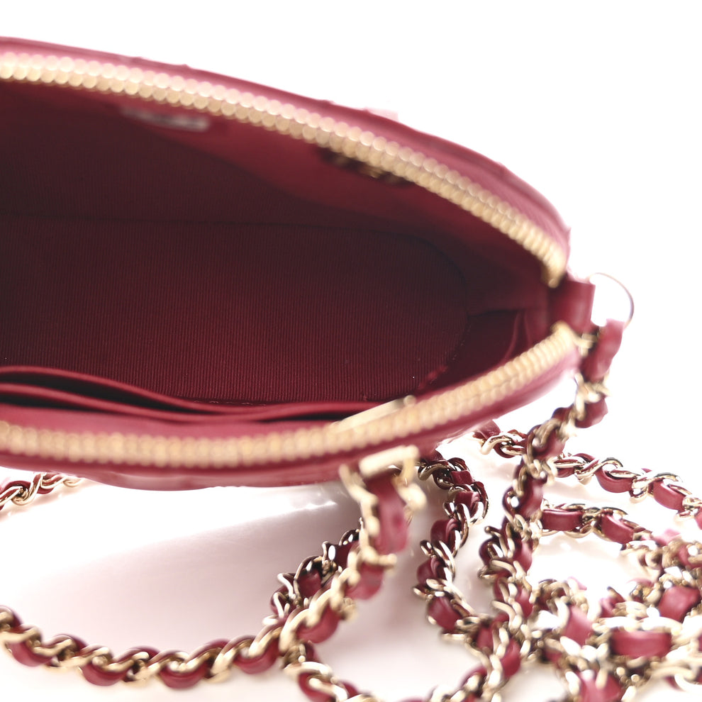 Chanel Patent Calfskin Quilted Shiny Coco Clutch With Chain Red 1771706 – FASHIONPHILE