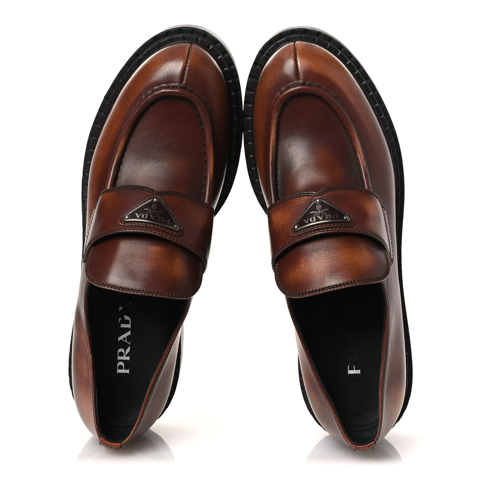 Prada Vitello Fume Metal Triangle Logo 50mm Loafers 40.5 Cognac 1872652 ...
