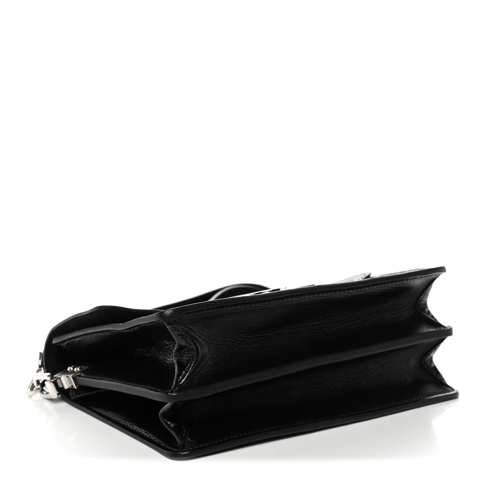Louis Vuitton Reverse Monogram Giant Dauphine MM 1873057 – FASHIONPHILE