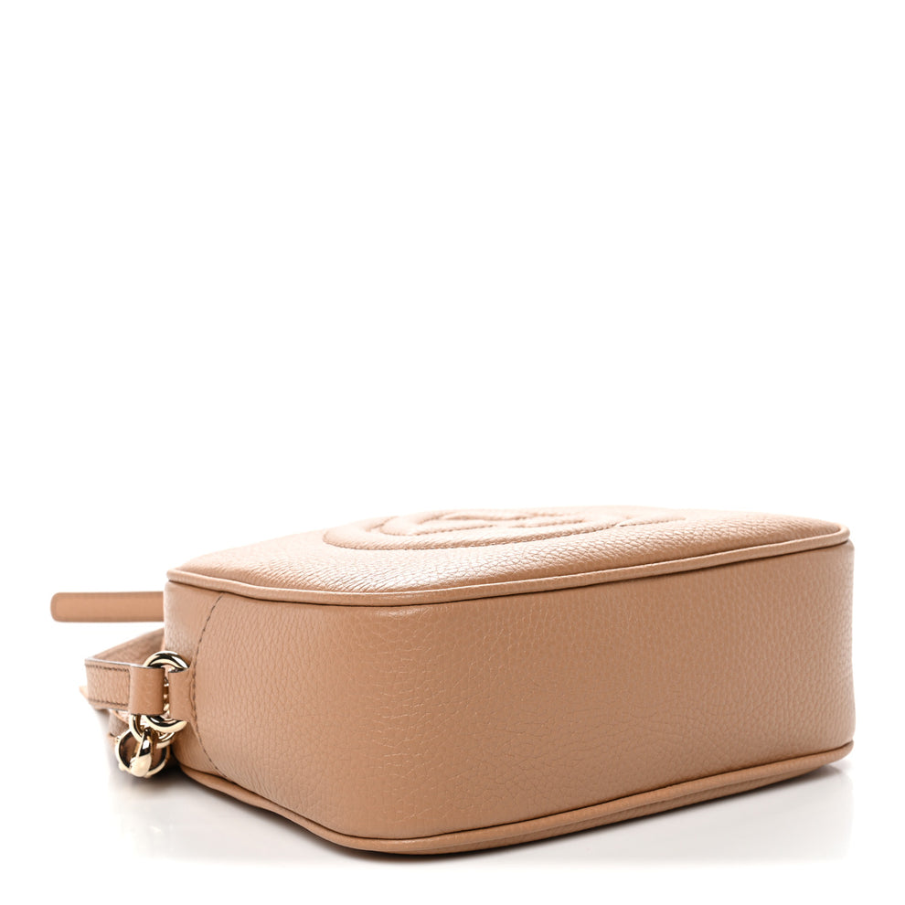 Gucci Pebbled Calfskin Small Soho Disco Bag Camelia 1872517 – FASHIONPHILE