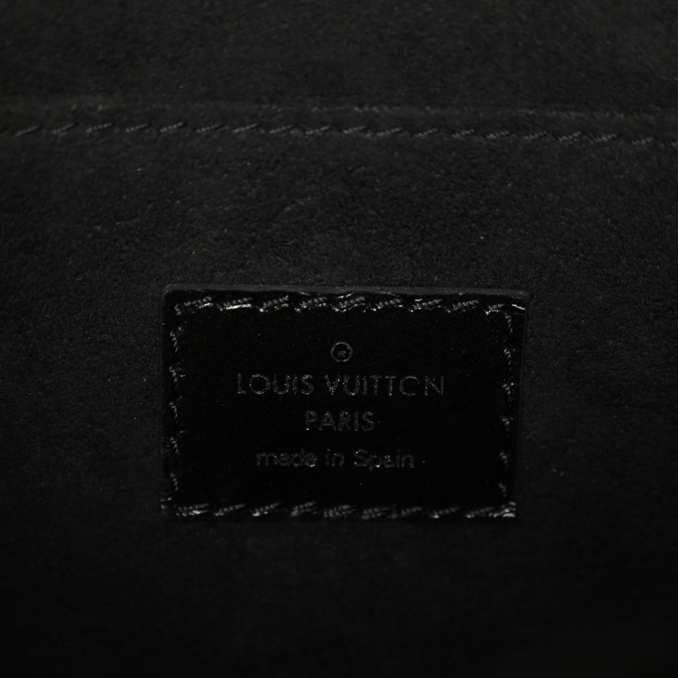 Louis Vuitton Reverse Monogram Giant Dauphine MM 1873057 – FASHIONPHILE