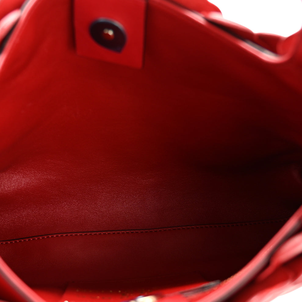 Valentino Garavani Nappa Atelier 03 Rose Edition Small Hobo Rosso ...