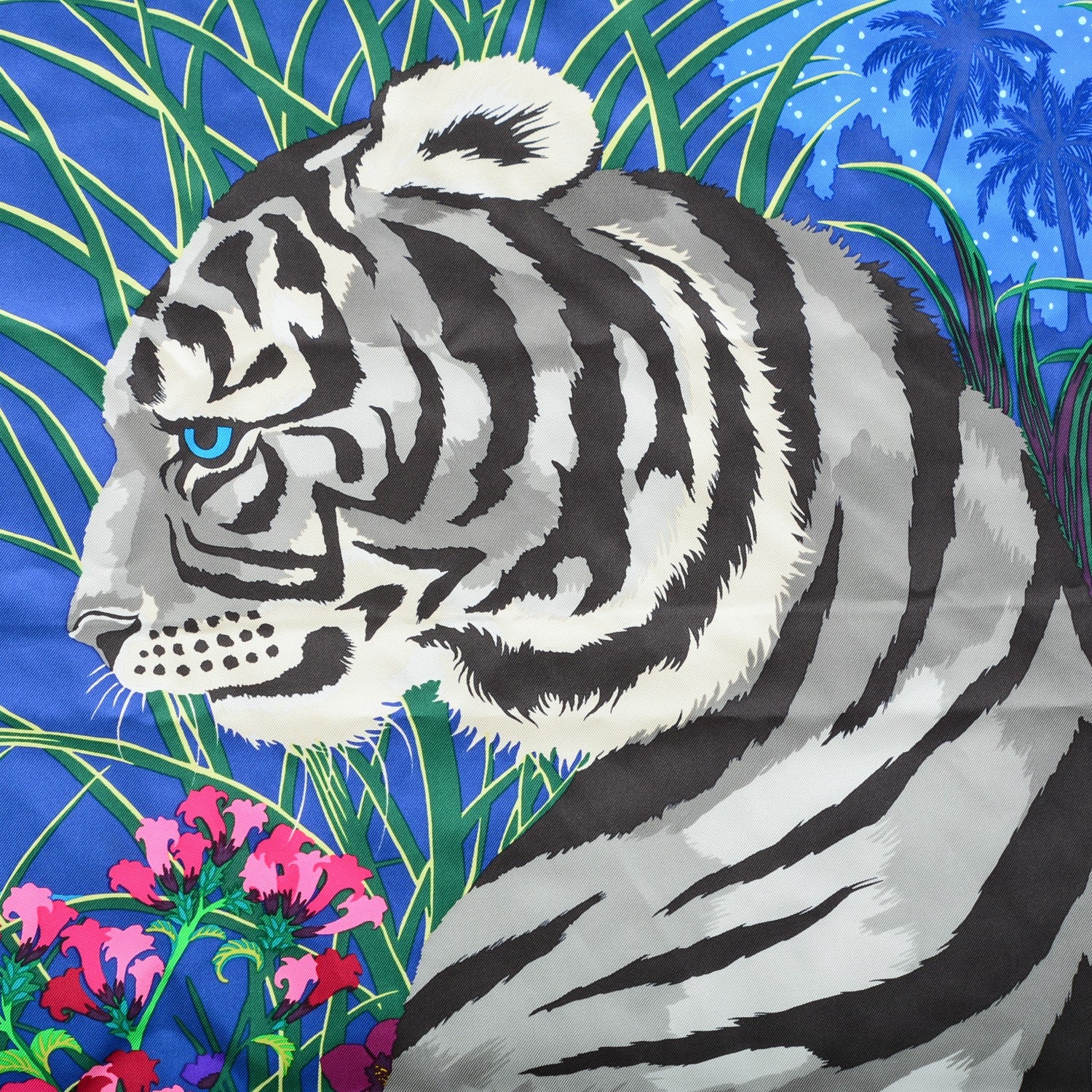 Hermes Silk Tyger Tyger Scarf 90 Bleu Vert Gris 166365 – FASHIONPHILE