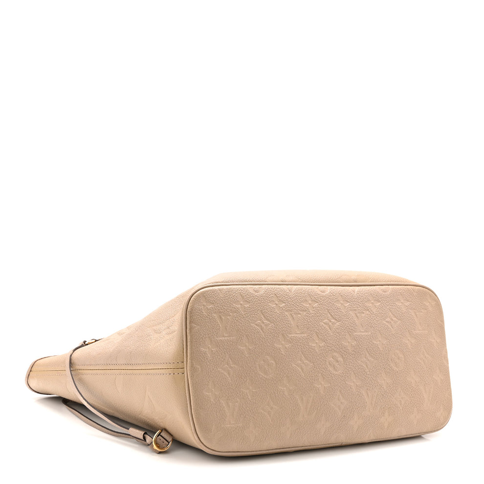 Louis Vuitton Empreinte Monogram Giant Neverfull MM Tourterelle 1870047 ...