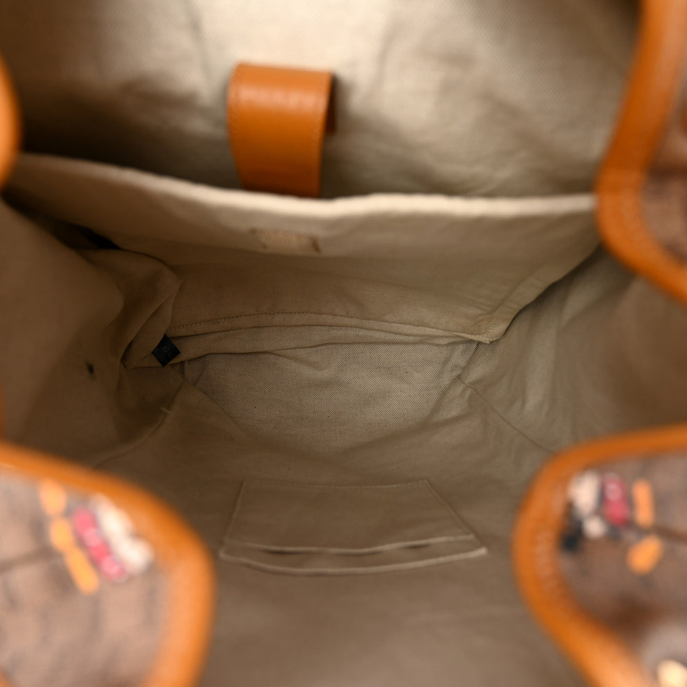 Gucci X DISNEY Mini Vintage GG Supreme Monogram Mickey Mouse Medium ...