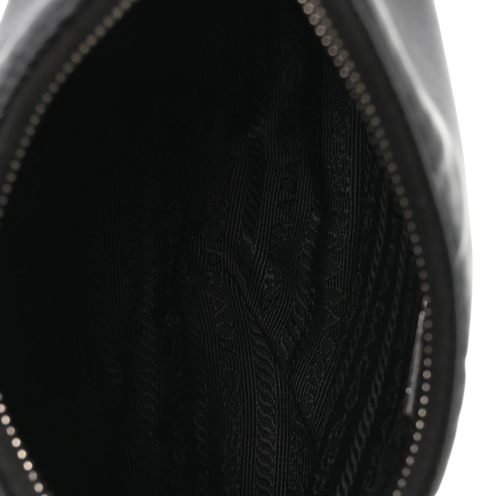 Prada Nylon Re-Edition 2005 Shoulder Bag Black 1905411 – FASHIONPHILE