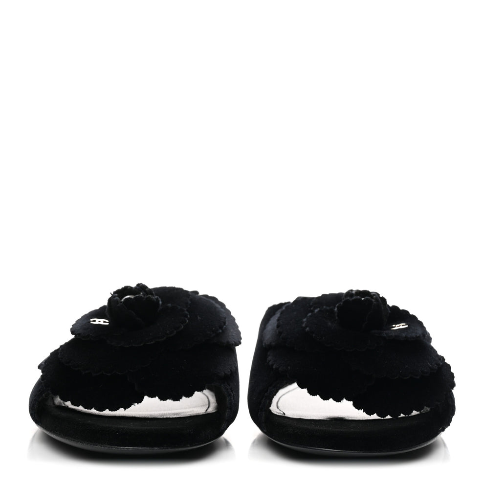 Chanel Velvet Pearl Camellia Slide Sandals 37 Black 1812462 – FASHIONPHILE