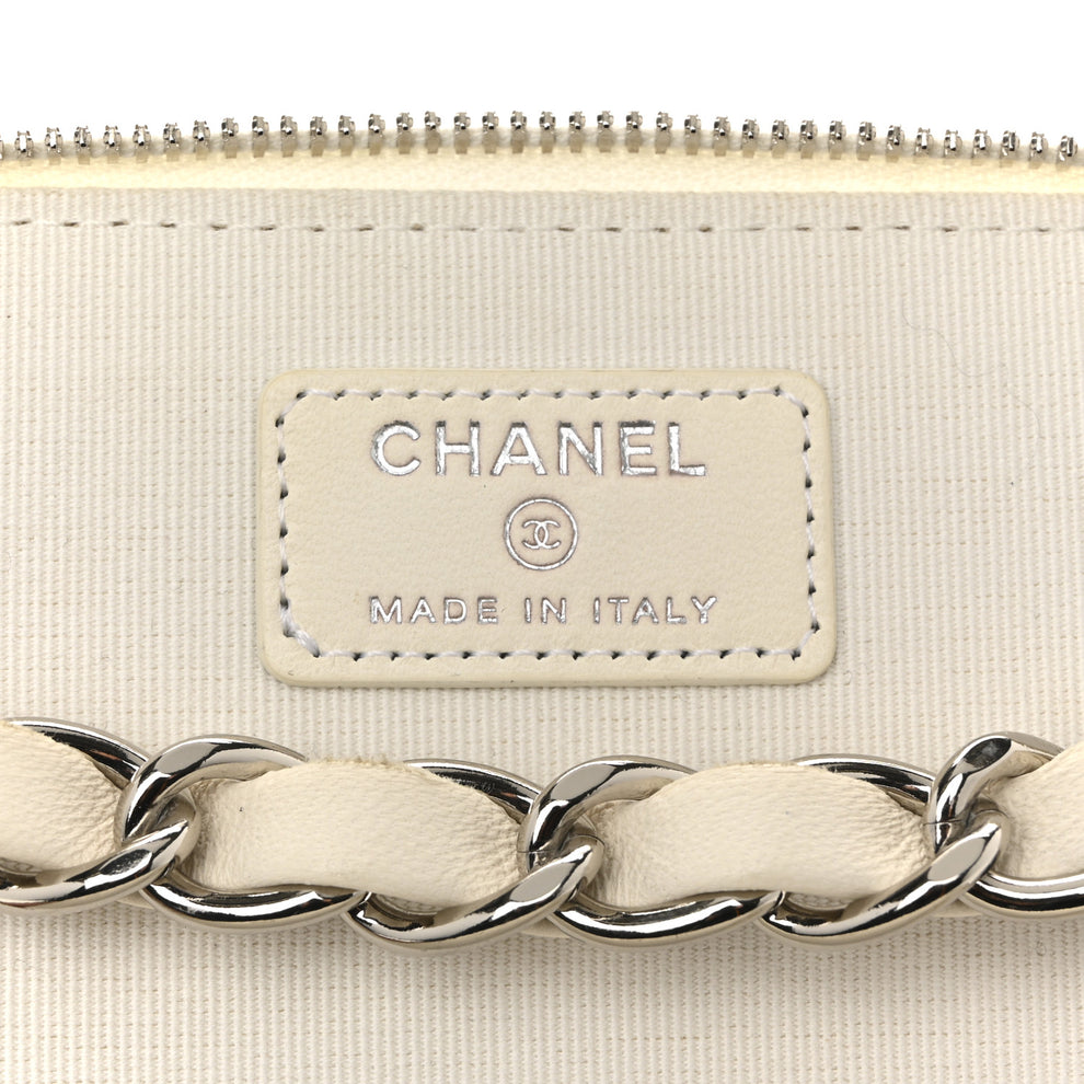 Chanel Lambskin Crochet Quilted Small Vanity Case With Chain White ...