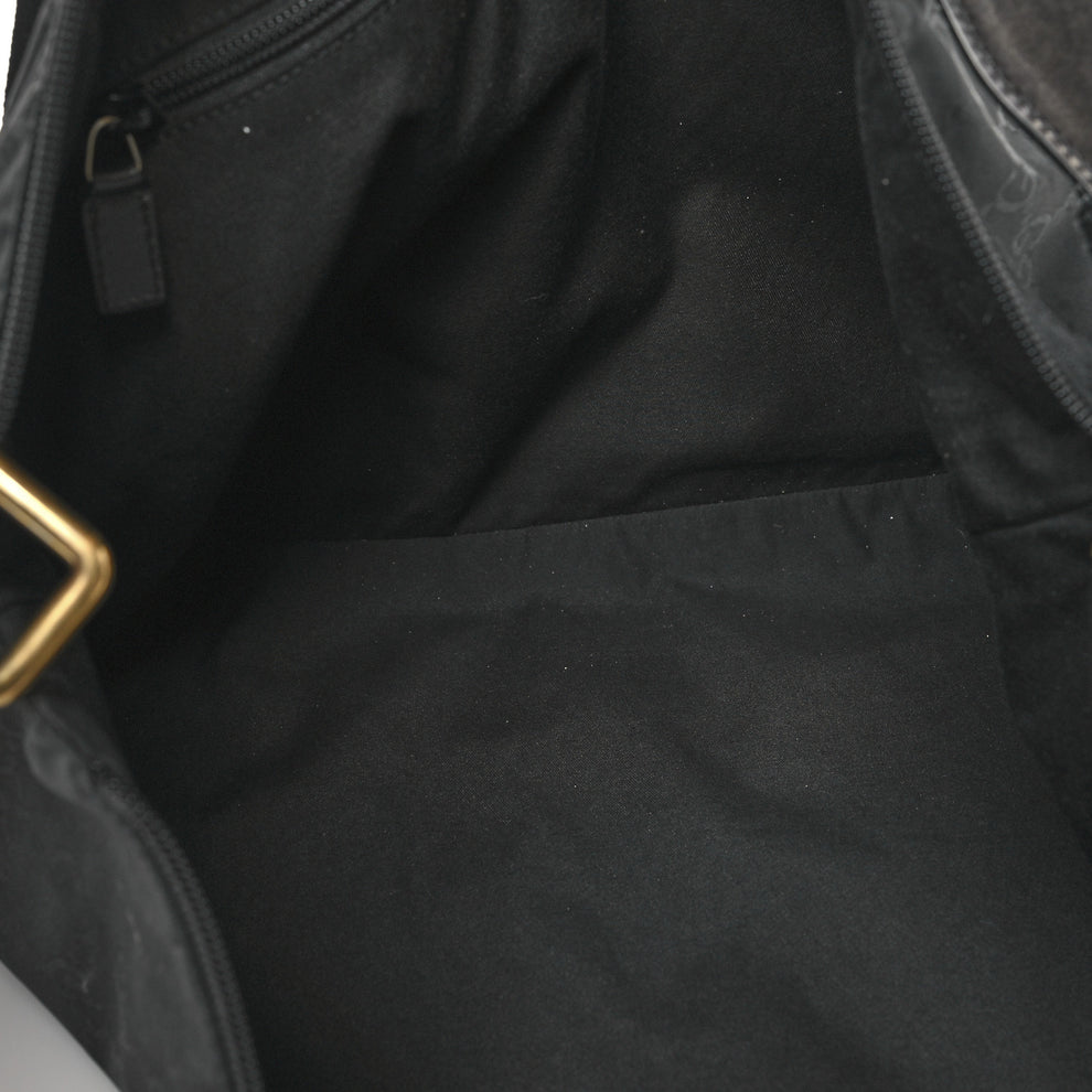 Gucci Nylon Monogram Messenger Black 1785192 – FASHIONPHILE